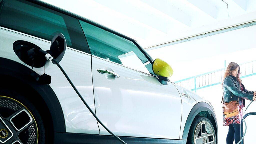 TEST DRIVE ELECTRIC VEHICLES AT GLASGOW FORT THIS WEEKEND - Glasgow News